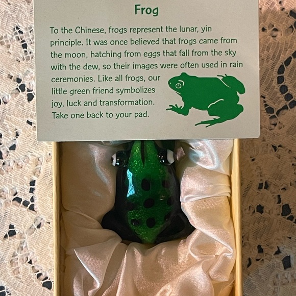 Art | Chinese Good Luck Glass Collectible Frog | Poshmark